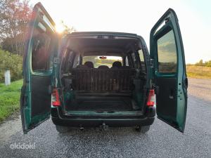 Green Citroen Berlingo 2007 in Parnu, with an engine capacity of 1.60 L and mileage of 307 thousand km for 1100 €, photo 7 on AUTOMOTO.COM.LV