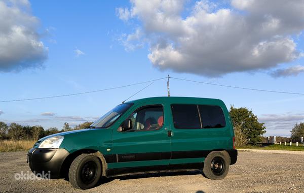 Green Citroen Berlingo 2007 in Parnu, with an engine capacity of 1.60 L and mileage of 307 thousand km for 1100 €, photo 7 on AUTOMOTO.COM.LV