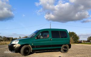Green Citroen Berlingo 2007 in Parnu, with an engine capacity of 1.60 L and mileage of 307 thousand km for 1100 €, photo 8 on AUTOMOTO.COM.LV