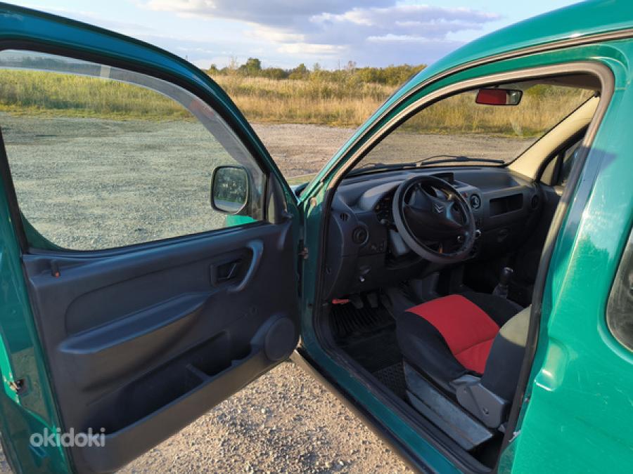 Green Citroen Berlingo 2007 in Parnu, with an engine capacity of 1.60 L and mileage of 307 thousand km for 1100 €, photo 11 on AUTOMOTO.COM.LV