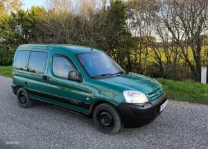 Green Citroen Berlingo 2007 in Parnu, with an engine capacity of 1.60 L and mileage of 307 thousand km for 1100 €, photo 18 on AUTOMOTO.COM.LV