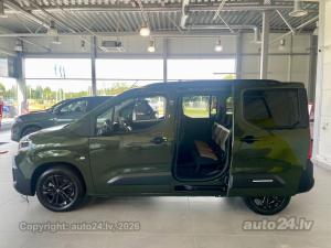 Green Citroen Berlingo 2026 in Johvi, with an engine capacity of 1.50 L and mileage of 0 thousand km for 32490 €, photo 13 on AUTOMOTO.COM.LV