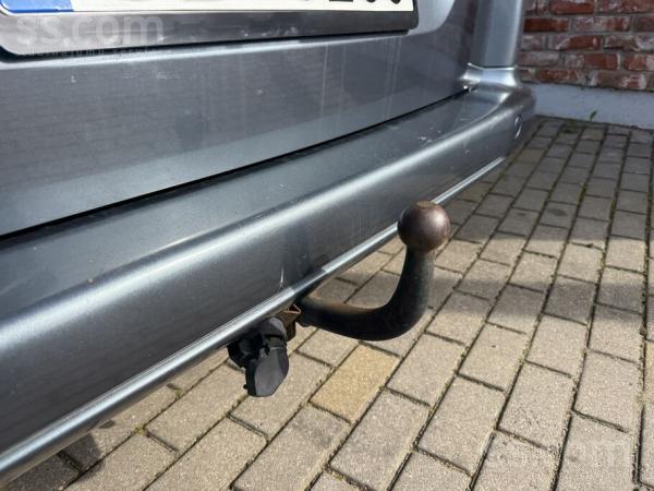 Pelēks Citroen Berlingo 2009 Talsi, ar dzinēja tilpumu 1.60 L un nobraukumu 317 tūkst. km par 4450 €, foto 7 vietnē AUTOMOTO.COM.LV