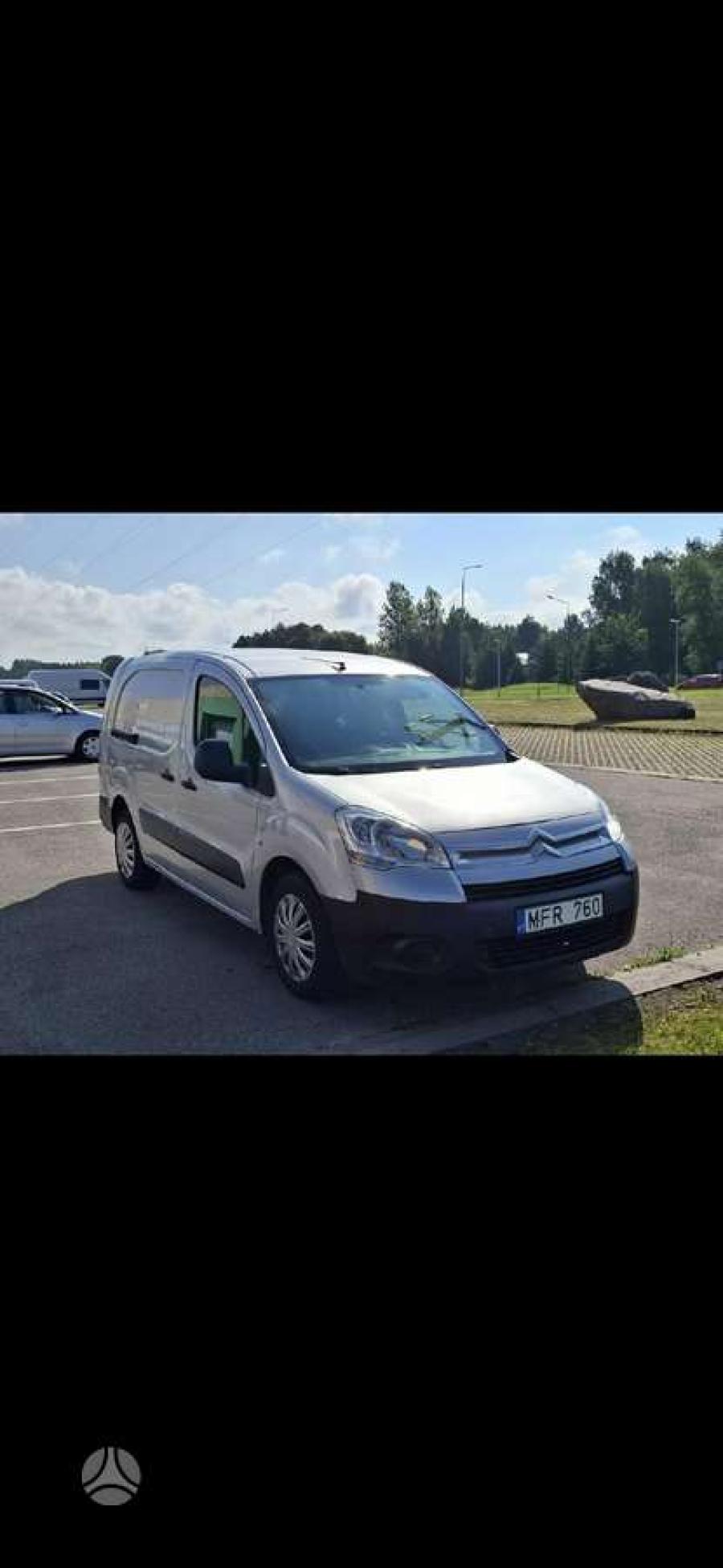 Grey Citroen Berlingo 2009 in Siauliai, with an engine capacity of 1.60 L and mileage of 330 thousand km for 1700 €, photo 2 on AUTOMOTO.COM.LV