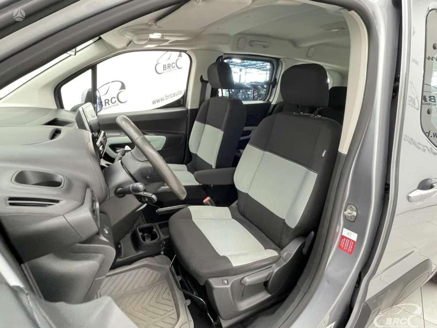 Grey Citroen Berlingo 2018 in Vilnius, with an engine capacity of 1.20 L and mileage of 81 thousand km for 9000 €, photo 21 on AUTOMOTO.COM.LV