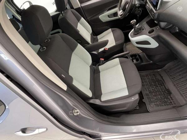 Grey Citroen Berlingo 2018 in Vilnius, with an engine capacity of 1.20 L and mileage of 81 thousand km for 8000 €, photo 6 on AUTOMOTO.COM.LV