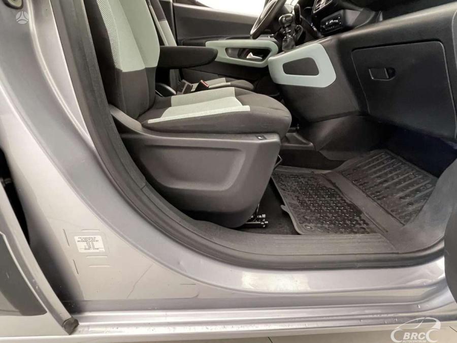 Grey Citroen Berlingo 2018 in Vilnius, with an engine capacity of 1.20 L and mileage of 81 thousand km for 8000 €, photo 8 on AUTOMOTO.COM.LV