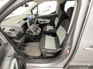 Grey Citroen Berlingo 2018 in Vilnius, with an engine capacity of 1.20 L and mileage of 81 thousand km for 8000 €, photo 21 on AUTOMOTO.COM.LV