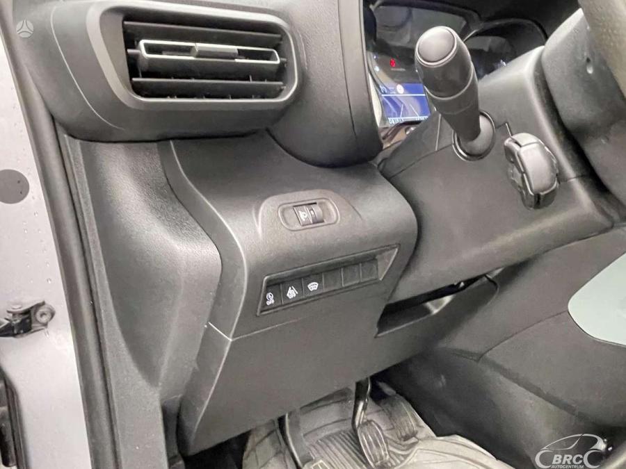 Grey Citroen Berlingo 2018 in Vilnius, with an engine capacity of 1.20 L and mileage of 81 thousand km for 8000 €, photo 25 on AUTOMOTO.COM.LV