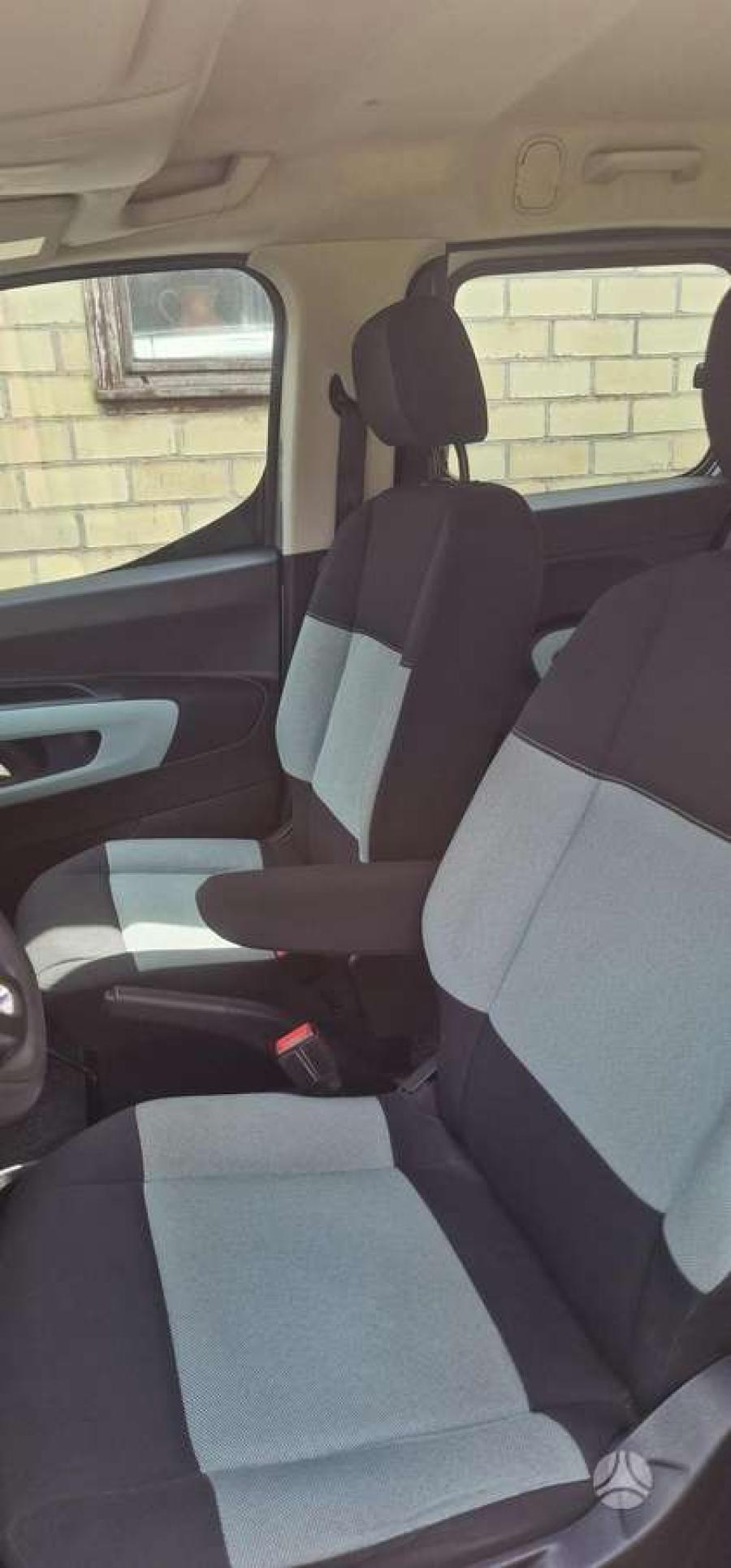 Pelēks Citroen Berlingo 2018 Viļņa, ar dzinēja tilpumu 1.20 L un nobraukumu 81 tūkst. km par 7900 €, foto 6 vietnē AUTOMOTO.COM.LV