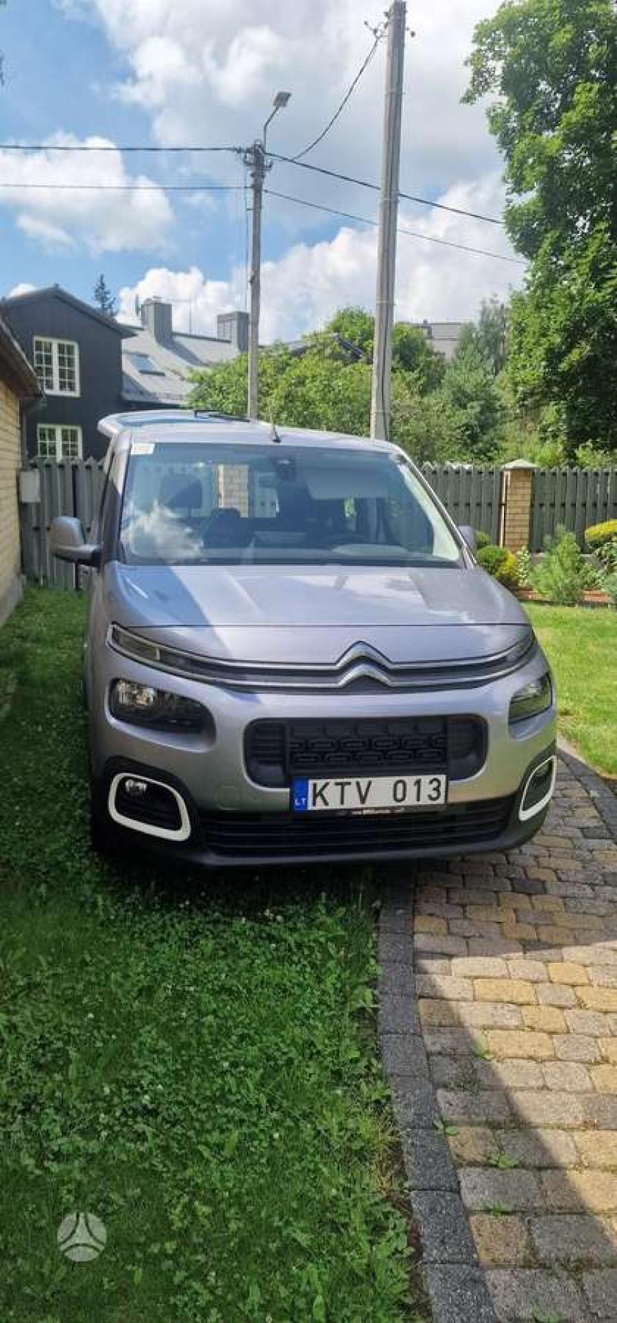 Pelēks Citroen Berlingo 2018 Viļņa, ar dzinēja tilpumu 1.20 L un nobraukumu 81 tūkst. km par 7900 €, foto 7 vietnē AUTOMOTO.COM.LV