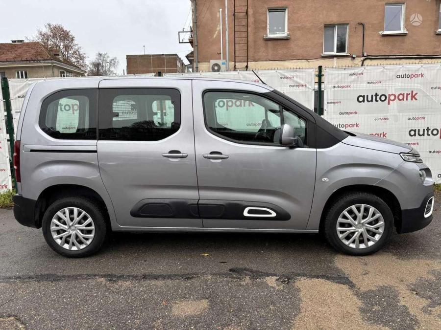 Grey Citroen Berlingo 2019 in Klaipeda, with an engine capacity of 1.50 L and mileage of 235 thousand km for 8500 €, photo 5 on AUTOMOTO.COM.LV