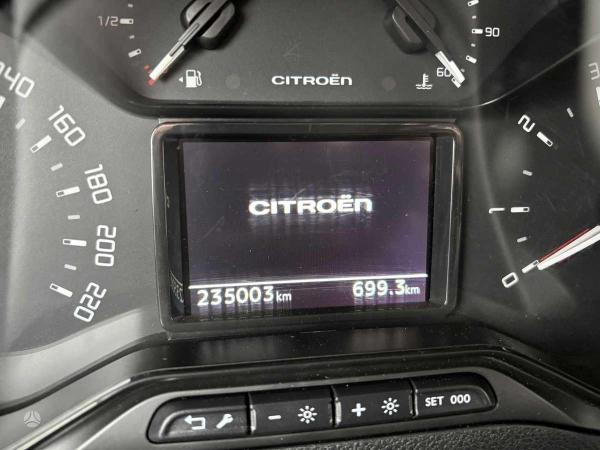 Pelēks Citroen Berlingo 2019 Klaipėda, ar dzinēja tilpumu 1.50 L un nobraukumu 235 tūkst. km par 6500 €, foto 10 vietnē AUTOMOTO.COM.LV