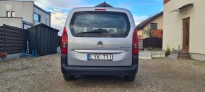 Grey Citroen Berlingo 2020 in Vilnius, with an engine capacity of 1.50 L and mileage of 230 thousand km for 13500 €, photo 6 on AUTOMOTO.COM.LV