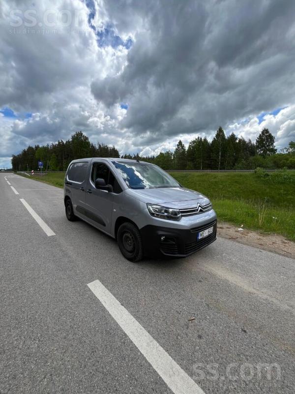 Серый Ситроен Берлинго 2019 в Екабпилс, объемом двигателя 1.50 л и пробегом 148 тыс. км за 7900 €, фото 2 на AUTOMOTO.COM.LV