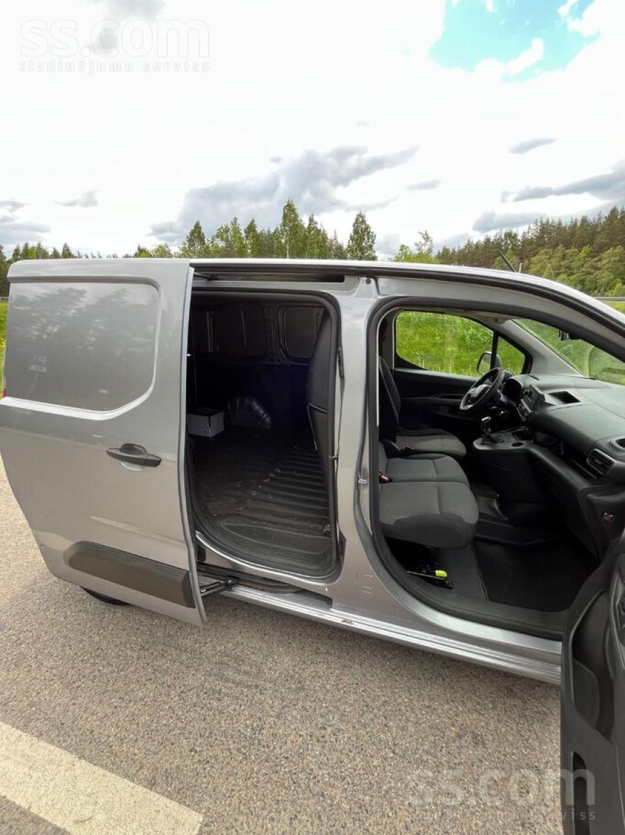 Pelēks Citroen Berlingo 2019 Jēkabpils, ar dzinēja tilpumu 1.50 L un nobraukumu 148 tūkst. km par 7900 €, foto 15 vietnē AUTOMOTO.COM.LV