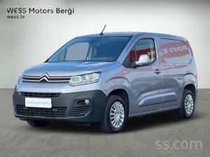 Pelēks Citroen Berlingo 2020 Rīga, ar dzinēja tilpumu 1.60 L un nobraukumu 260 tūkst. km par 7990 €, foto  vietnē AUTOMOTO.COM.LV