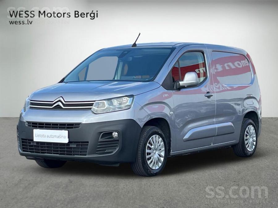 Grey Citroen Berlingo 2020 in Riga, with an engine capacity of 1.60 L and mileage of 260 thousand km for 7990 €, photo 1 on AUTOMOTO.COM.LV