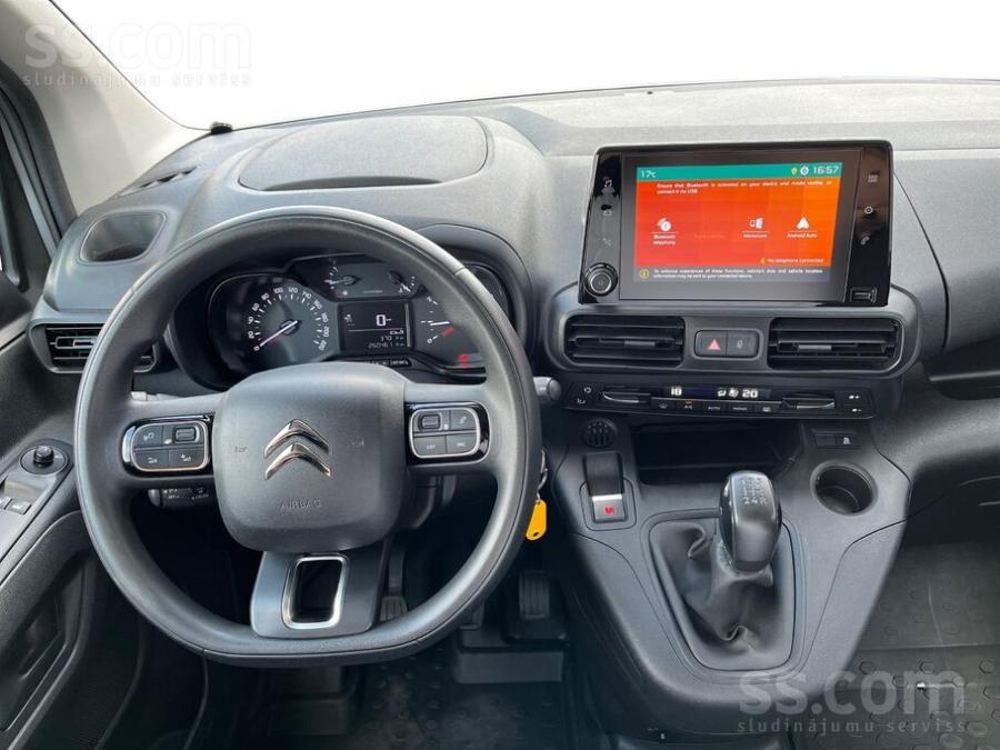 Grey Citroen Berlingo 2020 in Riga, with an engine capacity of 1.60 L and mileage of 260 thousand km for 7990 €, photo 10 on AUTOMOTO.COM.LV