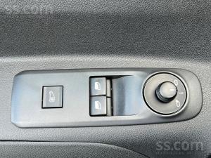 Grey Citroen Berlingo 2020 in Riga, with an engine capacity of 1.60 L and mileage of 260 thousand km for 7990 €, photo 17 on AUTOMOTO.COM.LV