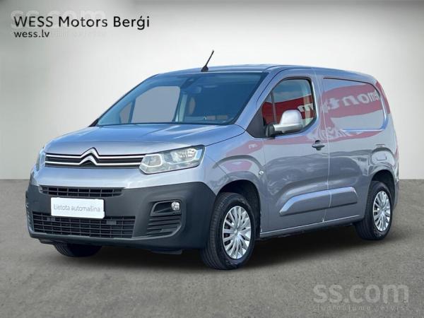 Citroen Berlingo 2020 Rīga vietnē Pelēks Citroen Berlingo 2020 Rīga, ar dzinēja tilpumu 1.60 L un nobraukumu 260 tūkst. km par 7990 €, foto 1 vietnē AUTOMOTO.COM.LV