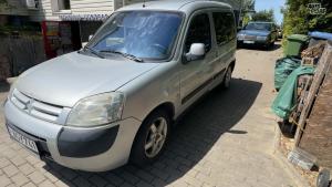 Grey Citroen Berlingo 2004 in Vilnius, with an engine capacity of 2.00 L and mileage of 291 thousand km for 1550 €, photo 3 on AUTOMOTO.COM.LV
