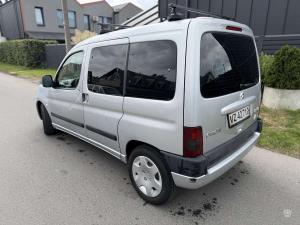 Grey Citroen Berlingo 2004 in Kaunas, with an engine capacity of 1.59 L and mileage of 271 thousand km for 1650 €, photo 9 on AUTOMOTO.COM.LV