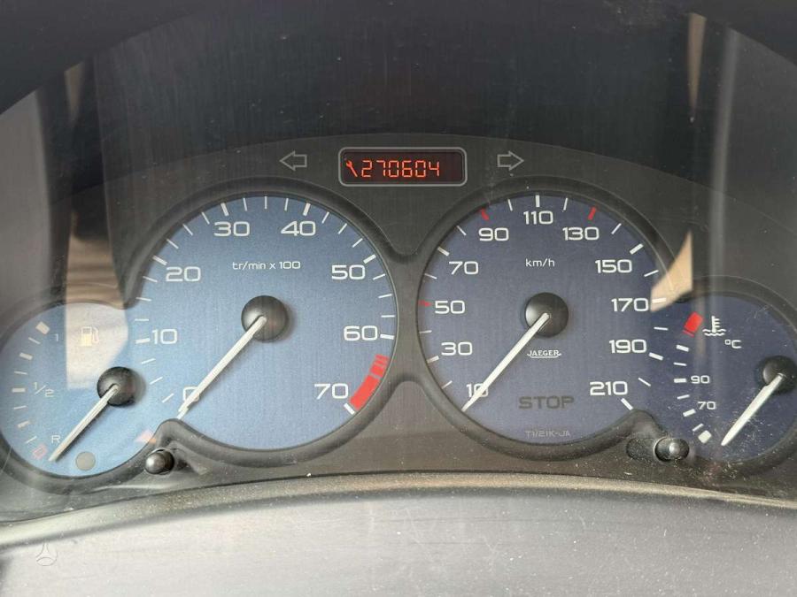 Grey Citroen Berlingo 2004 in Kaunas, with an engine capacity of 1.59 L and mileage of 271 thousand km for 1650 €, photo 27 on AUTOMOTO.COM.LV