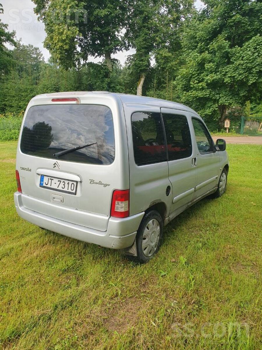 Pelēks Citroen Berlingo 2004 Cēsis, ar dzinēja tilpumu 1.90 L un nobraukumu 515 tūkst. km par 920 €, foto 7 vietnē AUTOMOTO.COM.LV