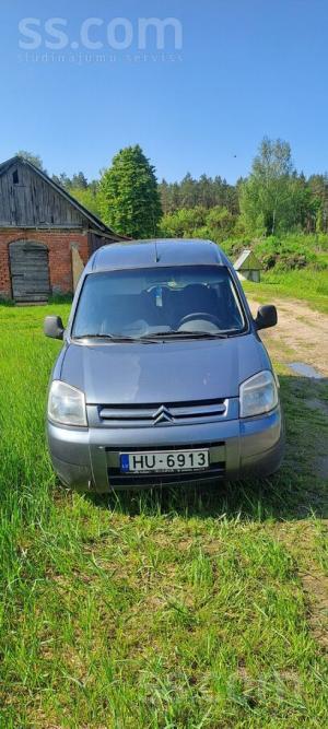 Pelēks Citroen Berlingo 2006 Jelgava, ar dzinēja tilpumu 1.60 L un nobraukumu 220 tūkst. km par 14000 €, foto 3 vietnē AUTOMOTO.COM.LV