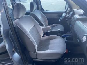 Grey Citroen Berlingo 2007 in Riga, with an engine capacity of 1.60 L and mileage of 259 thousand km for 2350 €, photo 14 on AUTOMOTO.COM.LV