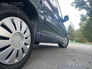 Grey Citroen Berlingo 2007 in Riga, with an engine capacity of 1.60 L and mileage of 259 thousand km for 2350 €, photo 29 on AUTOMOTO.COM.LV