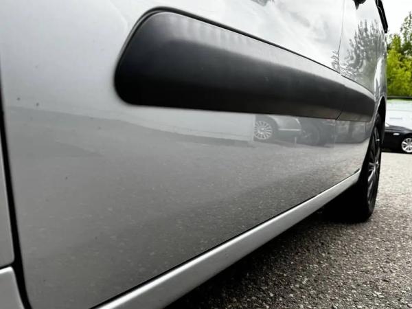 Pelēks Citroen Berlingo 2008 Daugavpils, ar dzinēja tilpumu 1.60 L un nobraukumu 294 tūkst. km par 2490 €, foto 10 vietnē AUTOMOTO.COM.LV