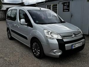 Grey Citroen Berlingo 2008 in Daugavpils, with an engine capacity of 1.60 L and mileage of 294 thousand km for 2490 €, photo  on AUTOMOTO.COM.LV
