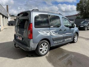 Pelēks Citroen Berlingo 2008 Šauļi, ar dzinēja tilpumu 1.56 L un nobraukumu 157 tūkst. km par 3350 €, foto 7 vietnē AUTOMOTO.COM.LV