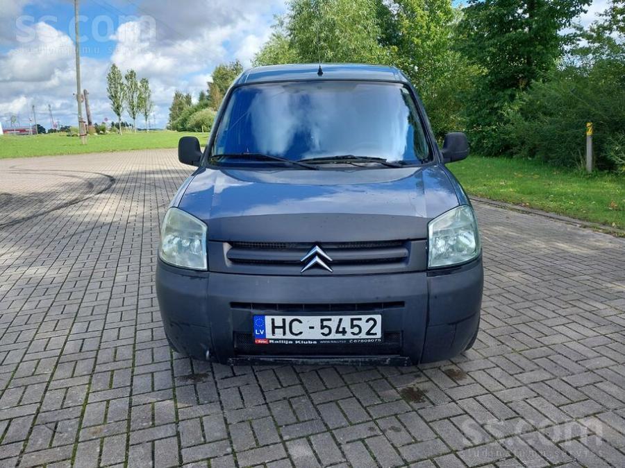 Pelēks Citroen Berlingo 2008 Liepāja, ar dzinēja tilpumu 1.40 L un nobraukumu 243 tūkst. km par 600 €, foto 5 vietnē AUTOMOTO.COM.LV