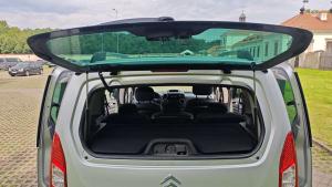 Серый Ситроен Берлинго 2009 в Каунас, объемом двигателя 1.60 л и пробегом 277 тыс. км за 3400 €, фото 14 на AUTOMOTO.COM.LV