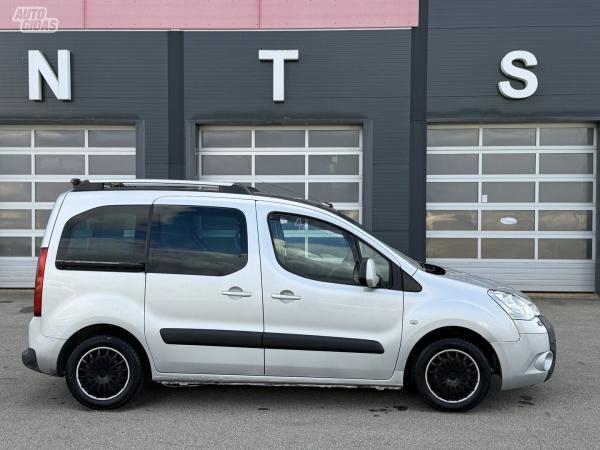 Pelēks Citroen Berlingo 2009 Panevēža, ar dzinēja tilpumu 1.60 L un nobraukumu 339 tūkst. km par 1450 €, foto 6 vietnē AUTOMOTO.COM.LV