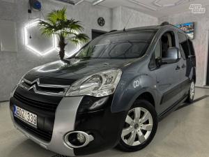 Grey Citroen Berlingo 2009 in Kaunas, with an engine capacity of 1.60 L and mileage of 256 thousand km for 2650 €, photo  on AUTOMOTO.COM.LV