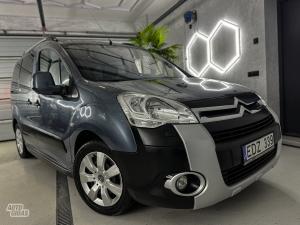 Grey Citroen Berlingo 2009 in Kaunas, with an engine capacity of 1.60 L and mileage of 256 thousand km for 2650 €, photo 7 on AUTOMOTO.COM.LV