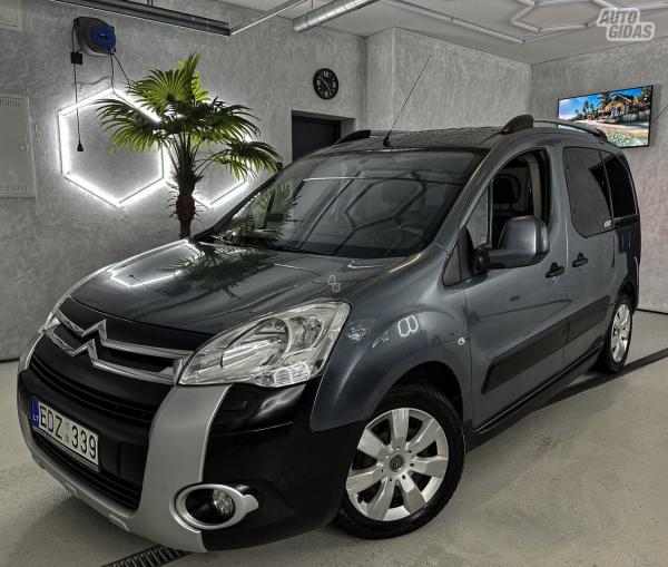 Ситроен Берлинго 2009 в Каунас на AUTOMOTO.COM.LV Серый Ситроен Берлинго 2009 в Каунас, объемом двигателя 1.60 л и пробегом 256 тыс. км за 2650 €, фото 10 на AUTOMOTO.COM.LV