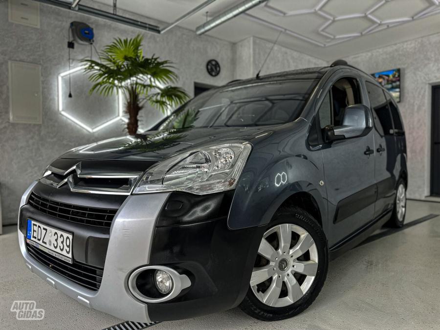 Grey Citroen Berlingo 2009 in Kaunas, with an engine capacity of 1.60 L and mileage of 256 thousand km for 2650 €, photo 17 on AUTOMOTO.COM.LV