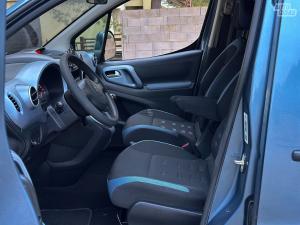 Grey Citroen Berlingo 2009 in Kaunas, with an engine capacity of 1.60 L and mileage of 256 thousand km for 2650 €, photo 25 on AUTOMOTO.COM.LV