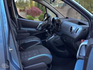 Grey Citroen Berlingo 2009 in Kaunas, with an engine capacity of 1.60 L and mileage of 256 thousand km for 2650 €, photo 26 on AUTOMOTO.COM.LV