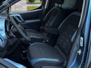 Grey Citroen Berlingo 2009 in Kaunas, with an engine capacity of 1.60 L and mileage of 256 thousand km for 2650 €, photo 28 on AUTOMOTO.COM.LV