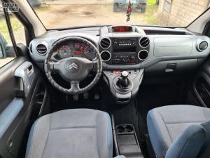 Grey Citroen Berlingo 2010 in Klaipeda, with an engine capacity of 1.60 L and mileage of 266 thousand km for 3350 €, photo 12 on AUTOMOTO.COM.LV