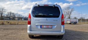 Pelēks Citroen Berlingo 2010 Rīga, ar dzinēja tilpumu 1.60 L un nobraukumu 212 tūkst. km par 5550 €, foto 5 vietnē AUTOMOTO.COM.LV