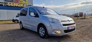 Pelēks Citroen Berlingo 2010 Rīga, ar dzinēja tilpumu 1.60 L un nobraukumu 212 tūkst. km par 5550 €, foto 8 vietnē AUTOMOTO.COM.LV