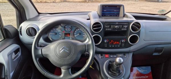 Pelēks Citroen Berlingo 2010 Rīga, ar dzinēja tilpumu 1.60 L un nobraukumu 212 tūkst. km par 5550 €, foto 10 vietnē AUTOMOTO.COM.LV