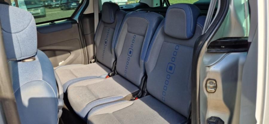 Pelēks Citroen Berlingo 2010 Rīga, ar dzinēja tilpumu 1.60 L un nobraukumu 212 tūkst. km par 5550 €, foto 21 vietnē AUTOMOTO.COM.LV